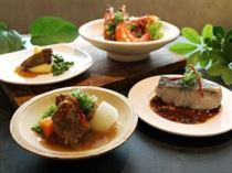 Roxy Food Court @ Roxy Square Sits In The Middle Of Katong